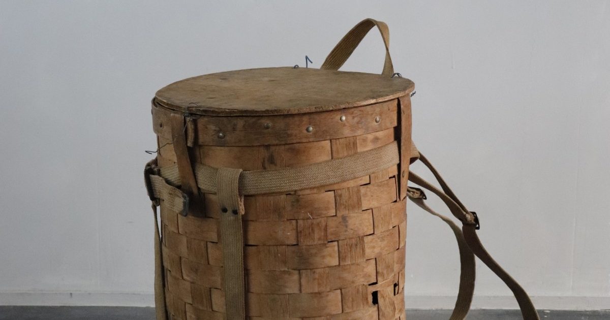 Late1800’s ash pack basket – BROWN. | 京都 二条新町の生活雑貨店