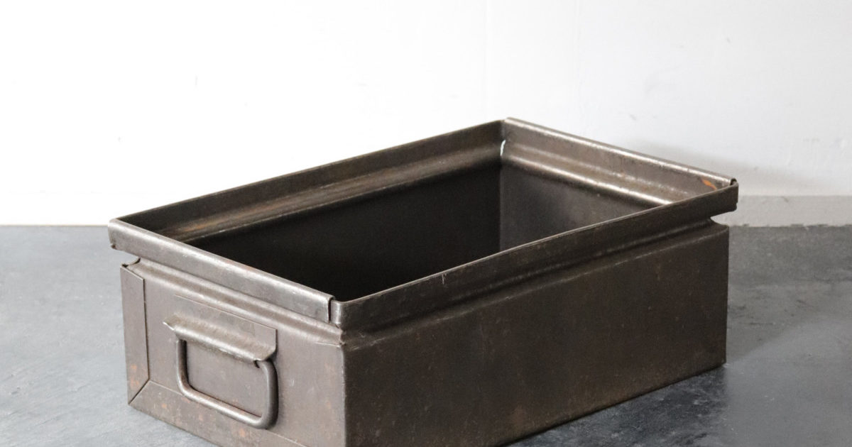 Vintage stacking metal box – BROWN. | 京都 二条新町の生活雑貨店