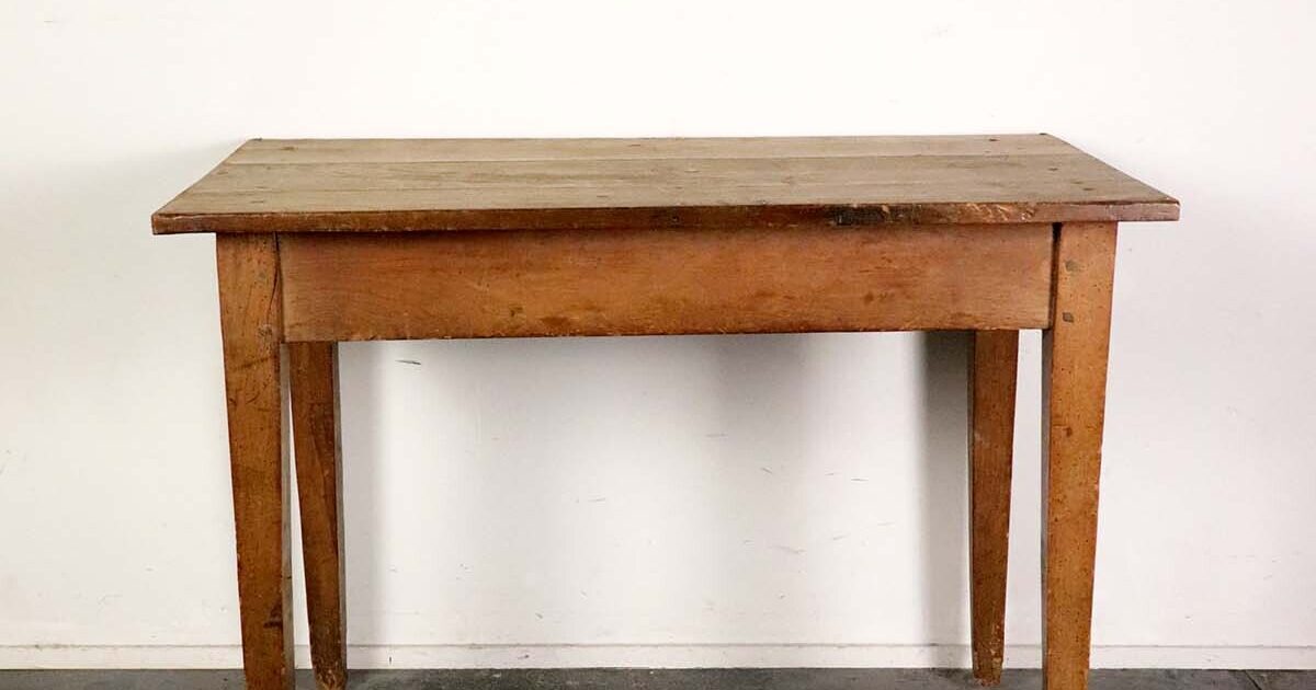 Antique pine wood table small size – BROWN. | 京都 二条新町の生活雑貨店